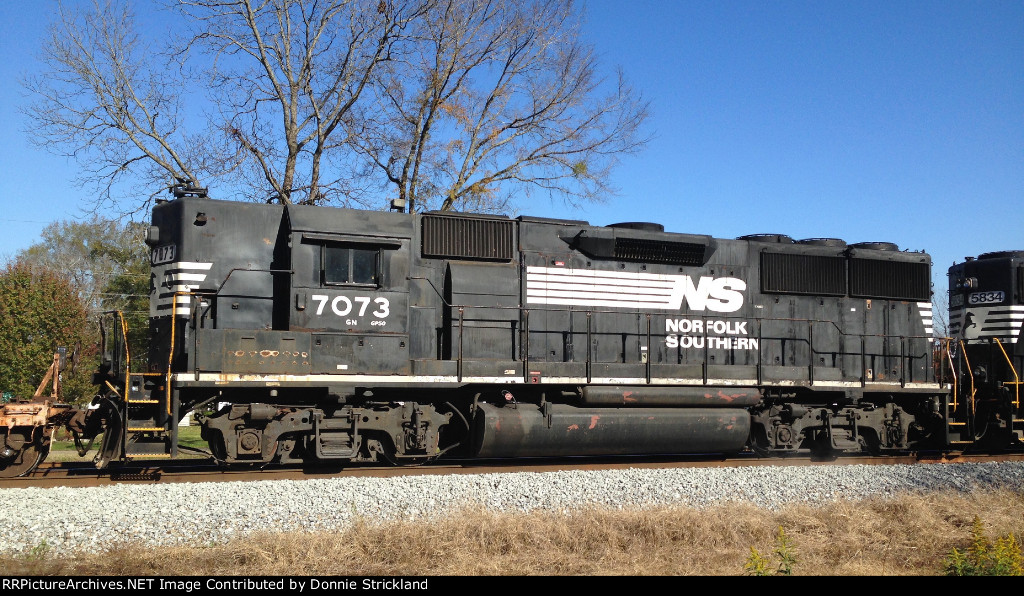 Rail train 93A with NS 7073, still sublettered for the Georgia Northern